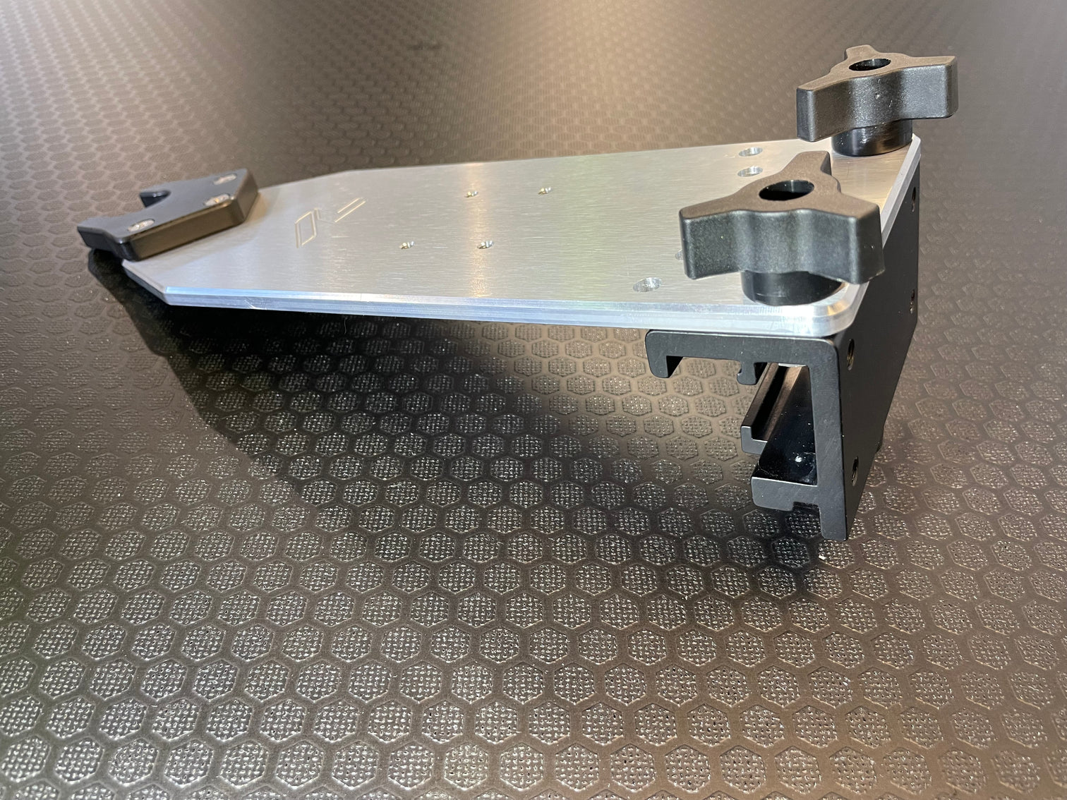 Alumacraft/Alumatrac Track Mount and 0 Degree Track Bracket – ArcLab ...